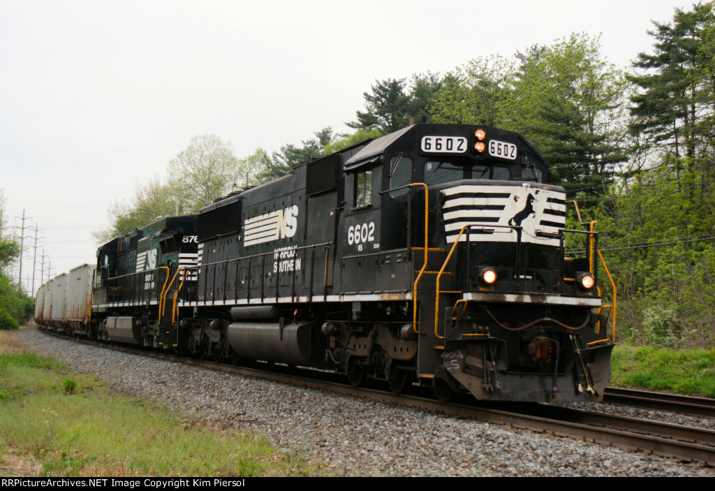 NS 6602 H48 With "Top Gon" Empties for Abrams